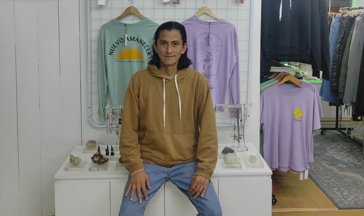 Peruvian clothing designs confront colonialism - Youth Journalism ...