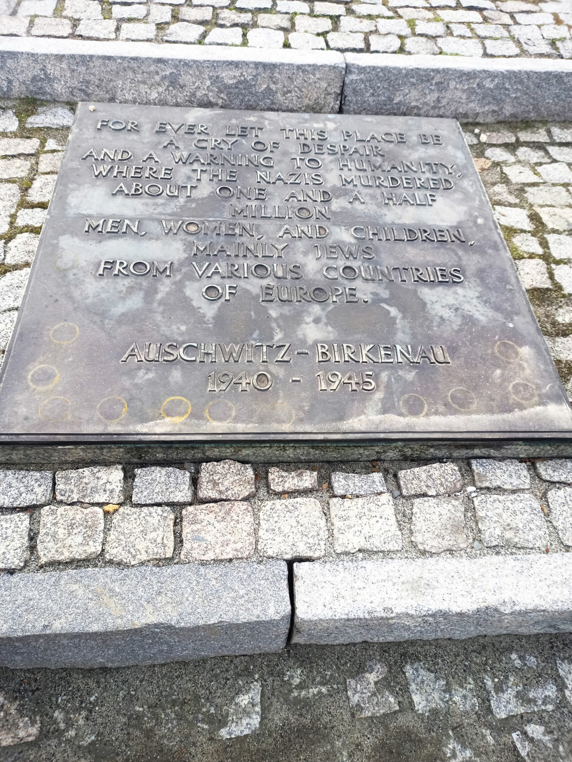 Finding horror and grief at Auschwitz-Birkenau - Youth Journalism ...