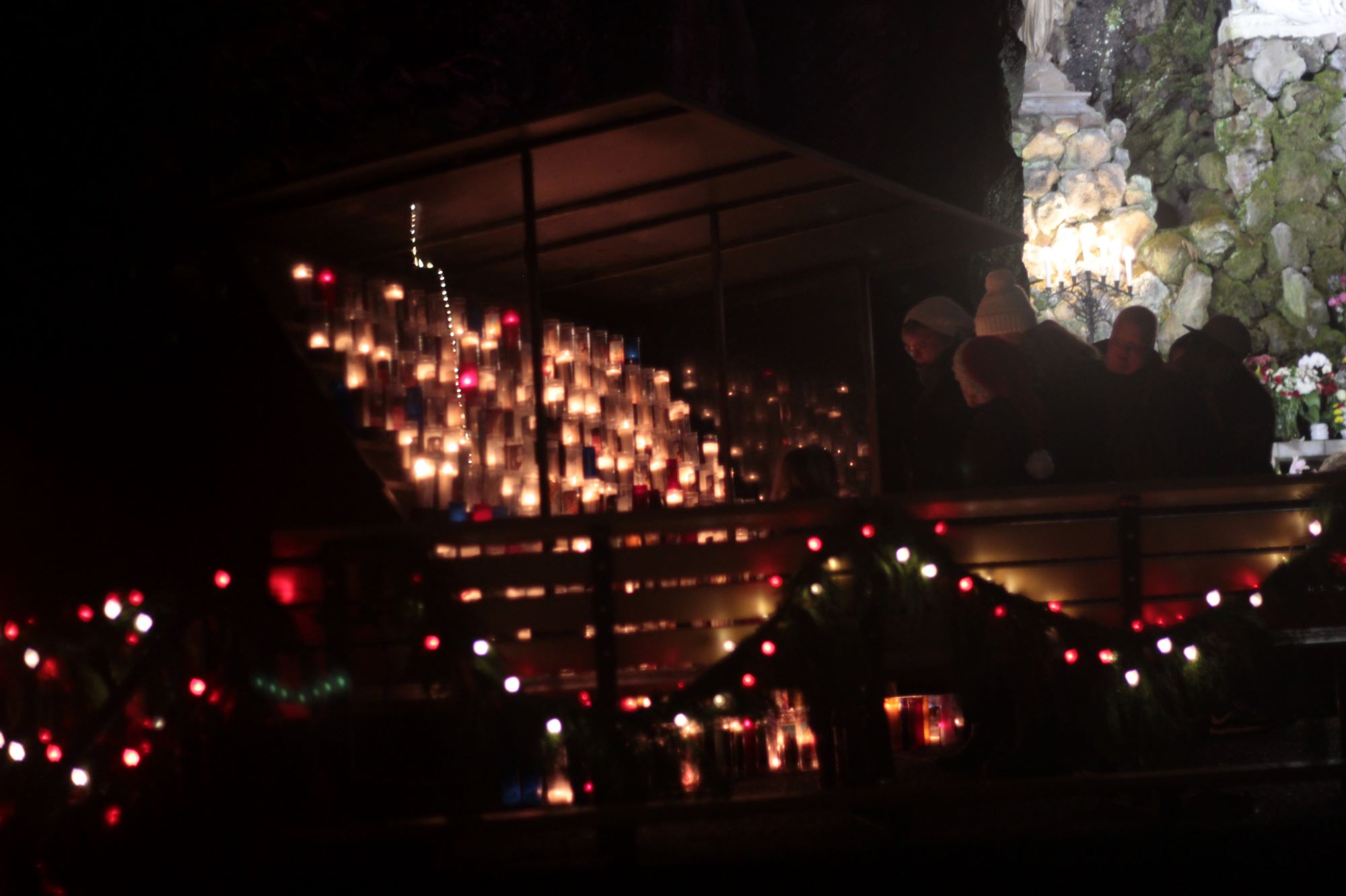 Christmas in lights at Portland's Grotto - Youth Journalism International